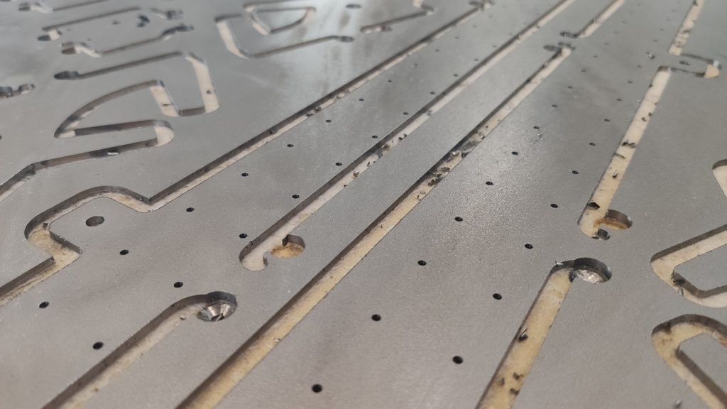 Sheet metal routing - CRENO